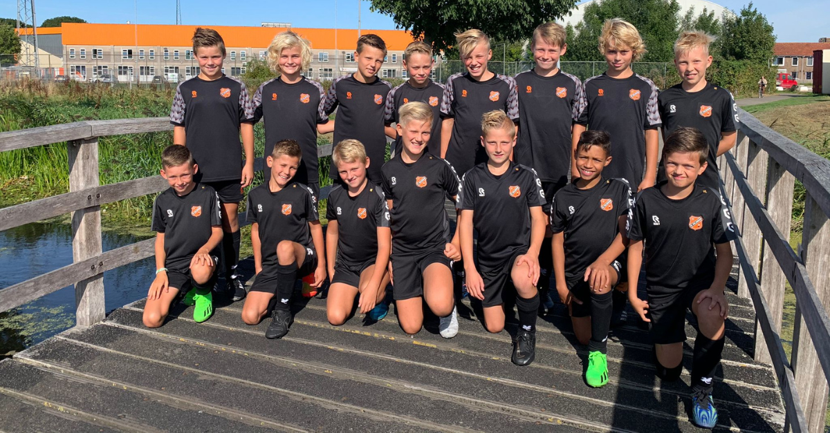 Onderbouw FC Volendam versterkt met vijftien spelers van RKAV Volendam