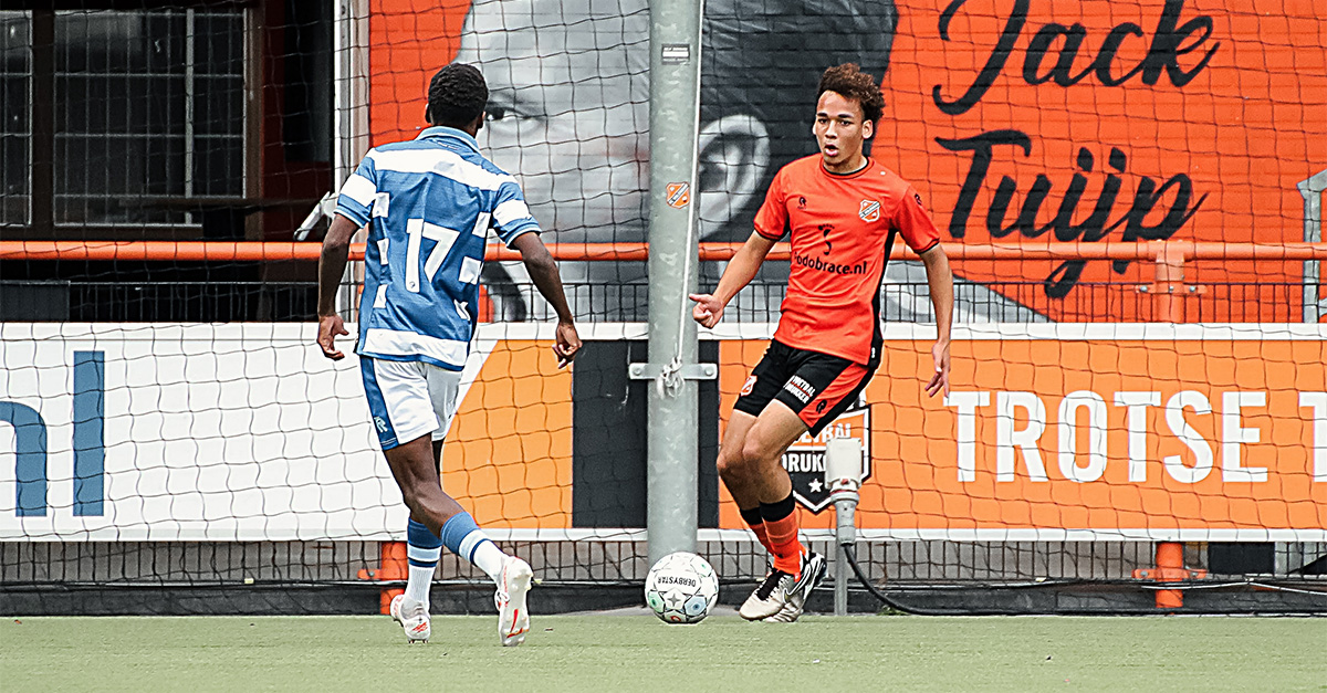 Piepjong FC Volendam O21 kansloos onderuit tegen De Graafschap O21