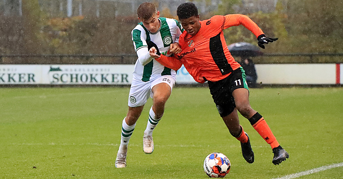 Jong FC Volendam delft onderspit in Groningen