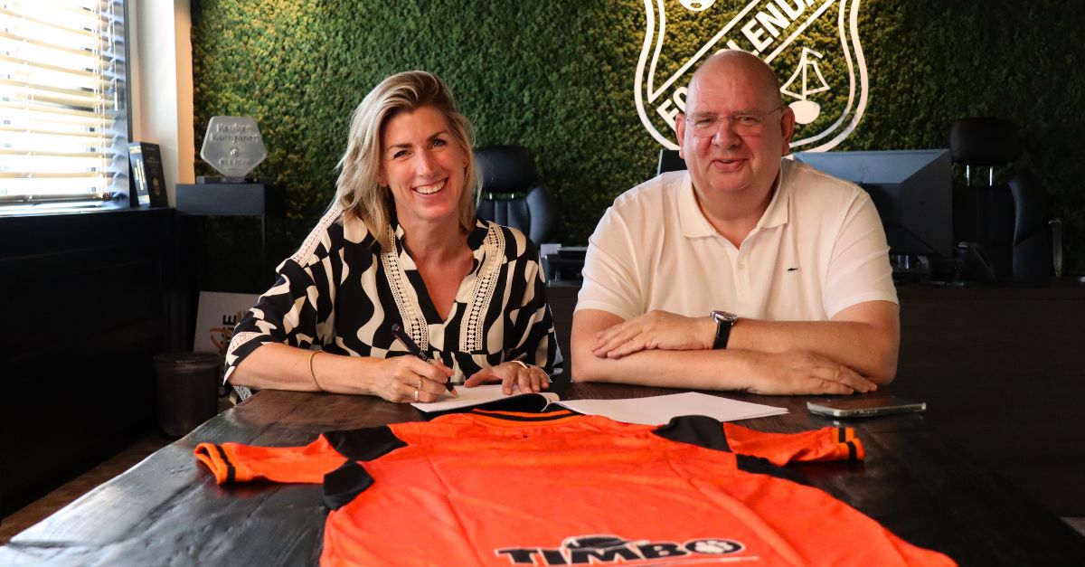 Rabobank blijft ook de komende drie jaar verbonden aan FC Volendam Rabobank blijft ook de komende drie jaar verbonden aan FC Volendam