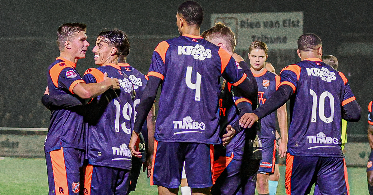 FC Volendam bekert door na ruime zege op DOVO