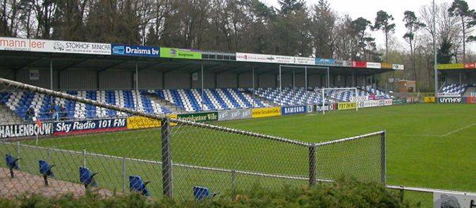 Op eigen vervoer naar AGOVV