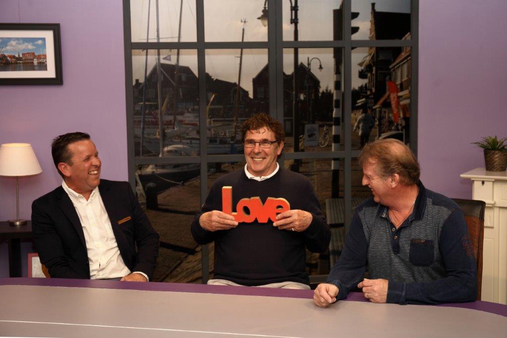 Bestuurslid Kees Pronk gast L.O.V.E. Voetbal Extra