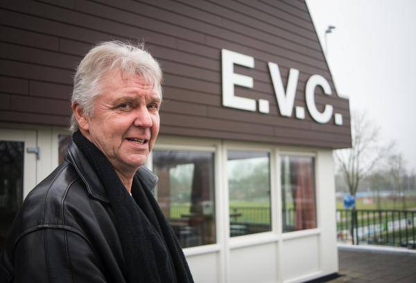 Voorzitter EVC Henk Medik in L.O.V.E. Voetbal Extra