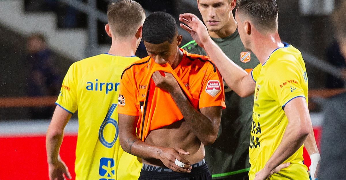 FC Volendam over de knie gelegd door oudgedienden